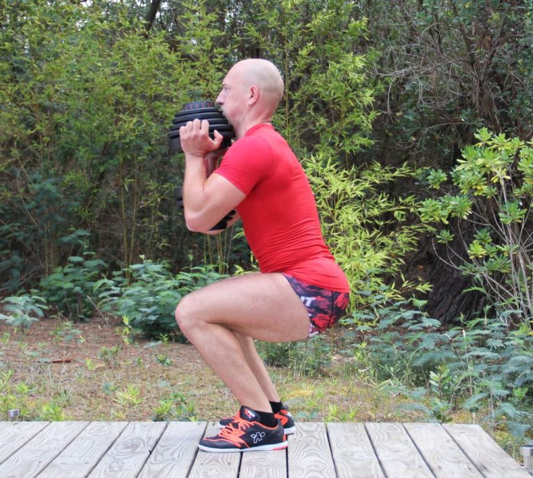 Squat sauté pour muscler les cuisses